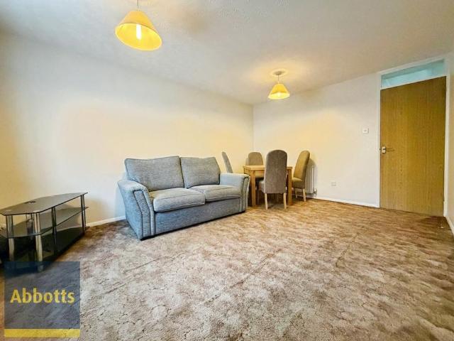 2 bedroom bungalow to rent