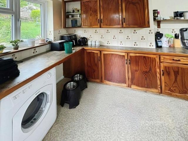 2 bedroom bungalow to rent