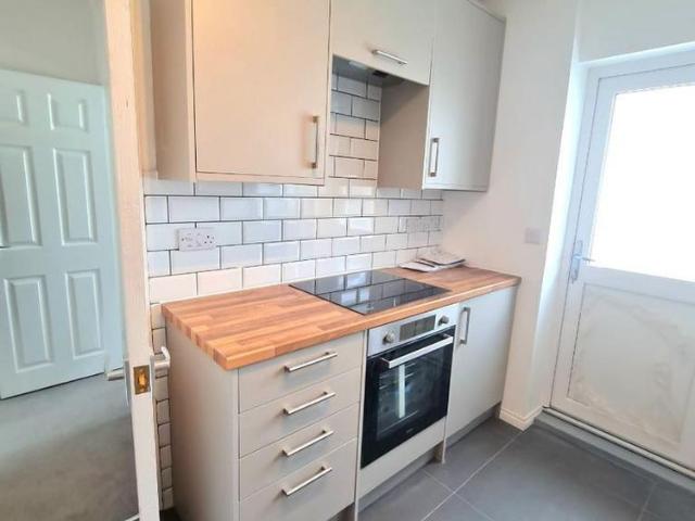 2 bedroom bungalow to rent