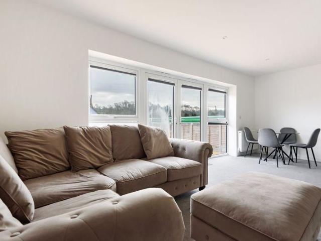 2 bedroom bungalow to rent