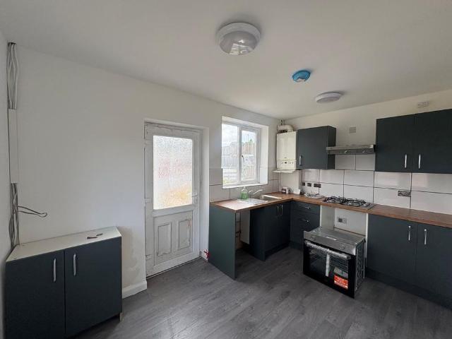 2 bedroom bungalow to rent