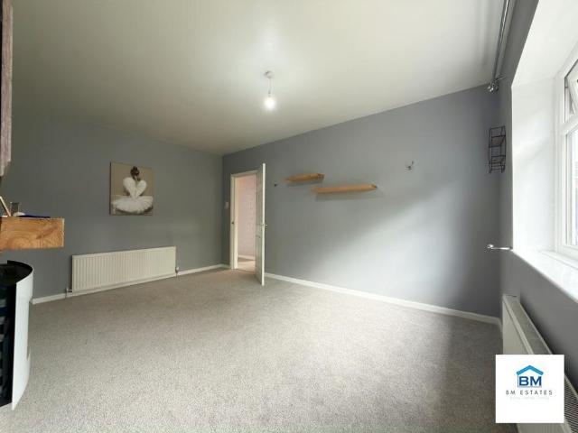 2 bedroom bungalow to rent