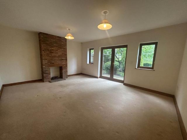 2 bedroom bungalow to rent