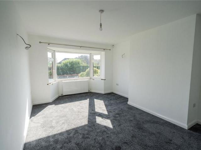 2 bedroom bungalow to rent