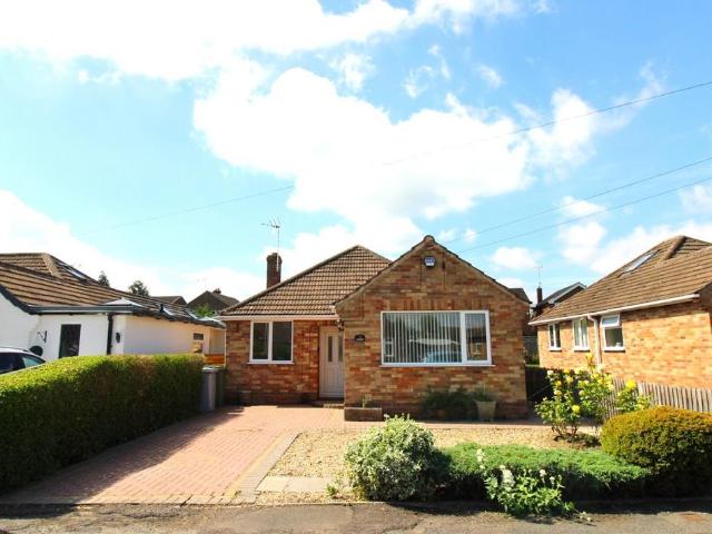 2 bedroom bungalow to rent