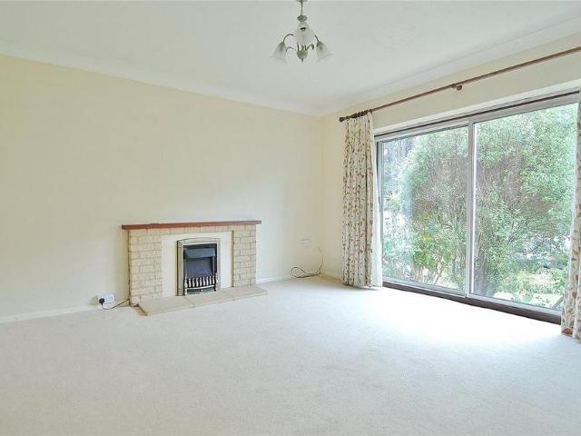 2 bedroom bungalow to rent