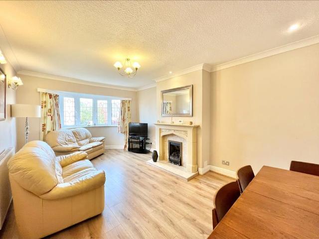 2 bedroom bungalow to rent