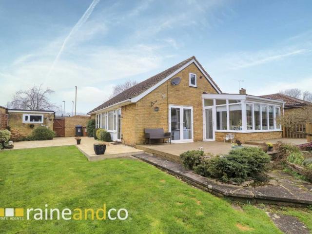 2 bedroom bungalow to rent