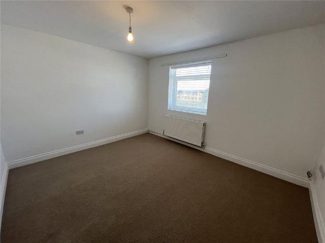 2 bedroom bungalow to rent Camber Drive, Pevensey Bay, Pevensey, BN24