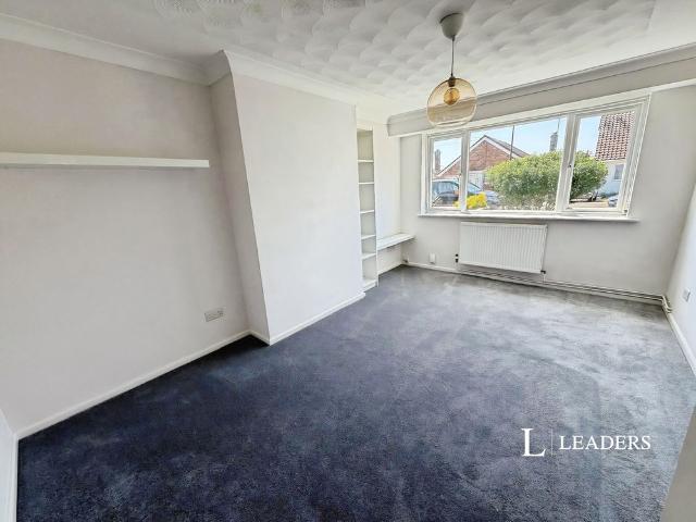 2 bedroom bungalow to rent Hammy Way, Shoreham by Sea, BN43