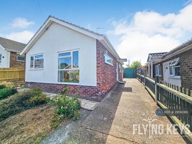 2 Bedroom Bungalow To Rent In Vaughan Avenue, Nottingham, NG13