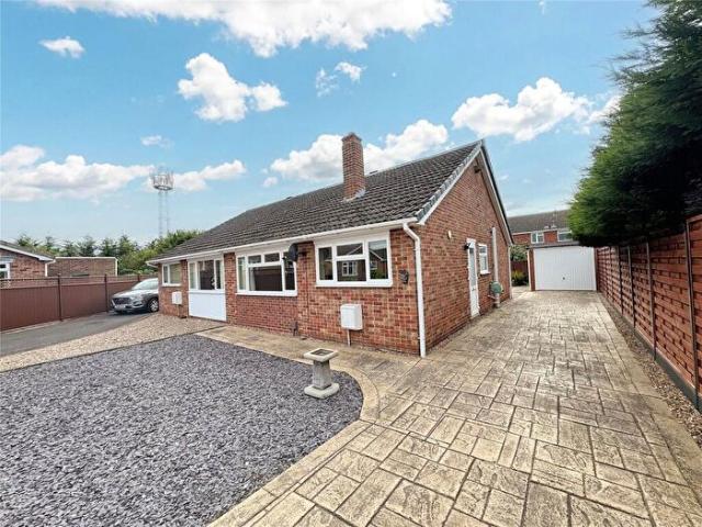 2 Bedroom Bungalow To Rent In Elgin Drive, Melton Mowbray, Leicestershire, LE13