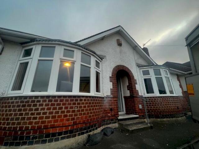 2 Bedroom Bungalow To Rent In Littleover, Derby, DE23