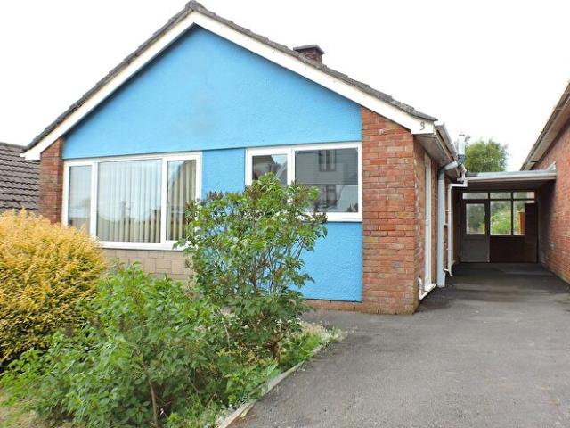 2 Bedroom Bungalow To Rent In Maes Yr Efail, Swansea, SA2