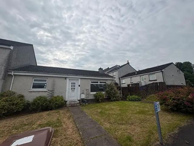 2 Bedroom Bungalow To Rent In Malloch Crescent, Elderslie, PA5