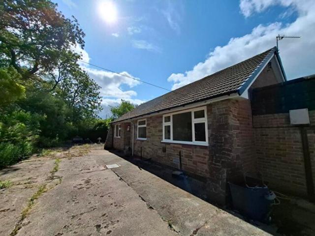 2 Bedroom Bungalow To Rent In Markfield, Leicestershire, LE67