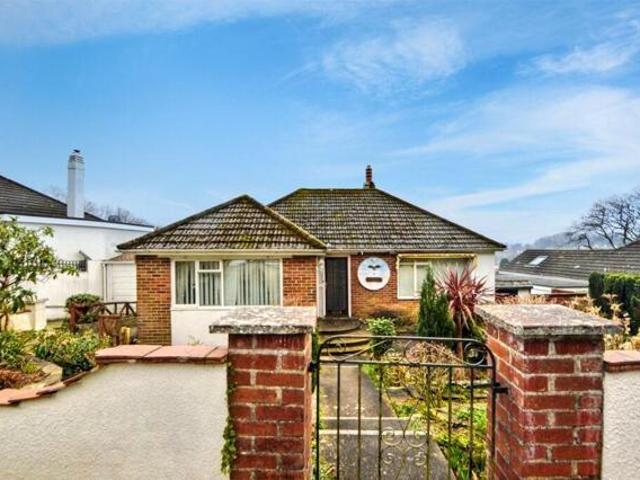 2 Bedroom Bungalow Torbay Devon LS100648802