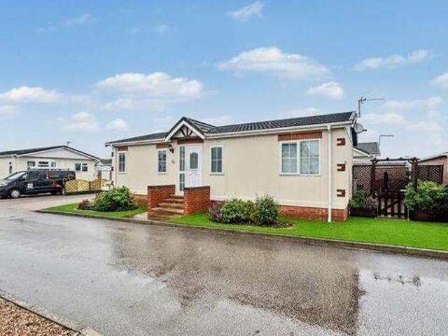 2 Bedroom Bungalow Torksey Lock Torksey Lock LS99571858