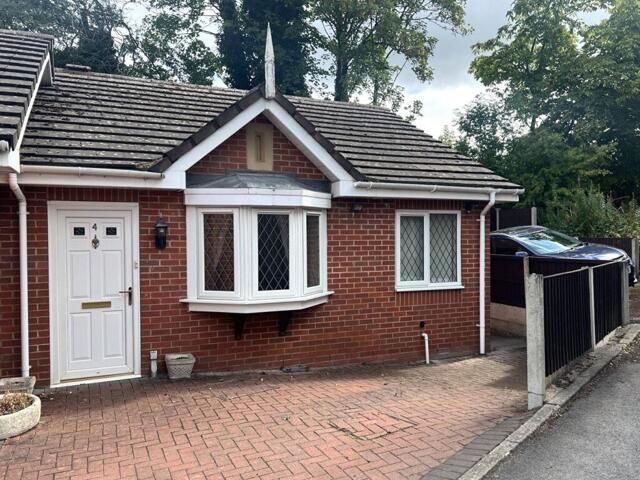 2 Bedroom Bungalow Telford Telford And Wrekin LS99773895