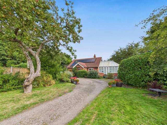 2 Bedroom Bungalow Theddlethorpe Theddlethorpe LS100057856
