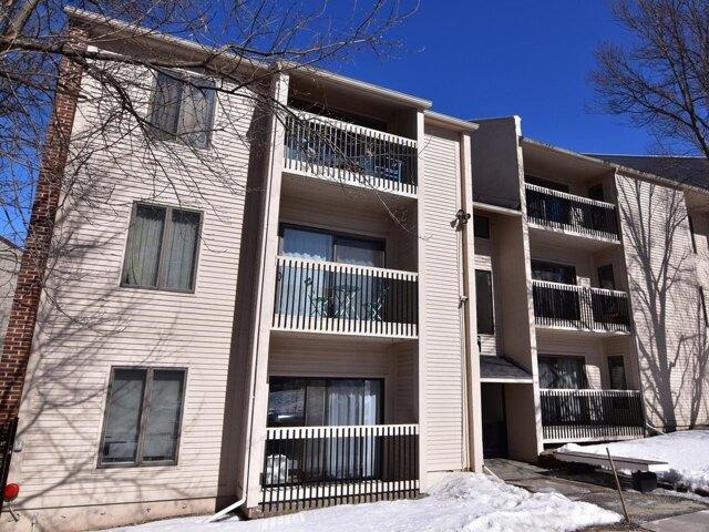 2 bedroom, Burlington VT 05401 102063240
