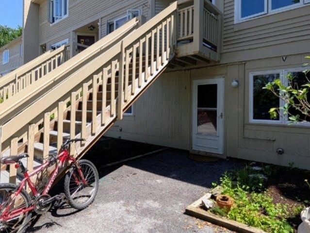 2 bedroom, Burlington VT 05401 104190883