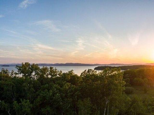 2 bedroom, Burlington VT 05401 LS102726081