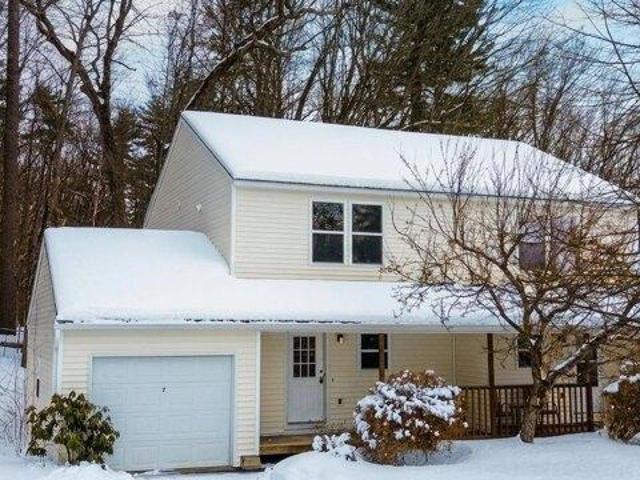 2 bedroom, Burlington VT 05408 LS101656915