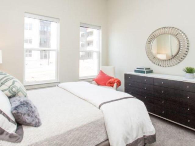 2 bedroom, Burlington MA 01803 85949083