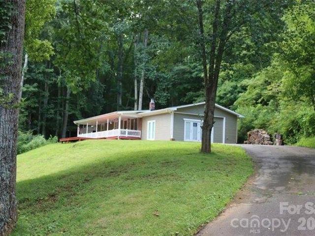2 bedroom, Burnsville NC 28714 104898130