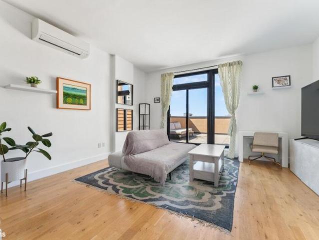 2 bedroom, Bushwick NY LS102245823