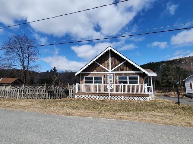 2 bedroom, Gorham NH 03581 102216808