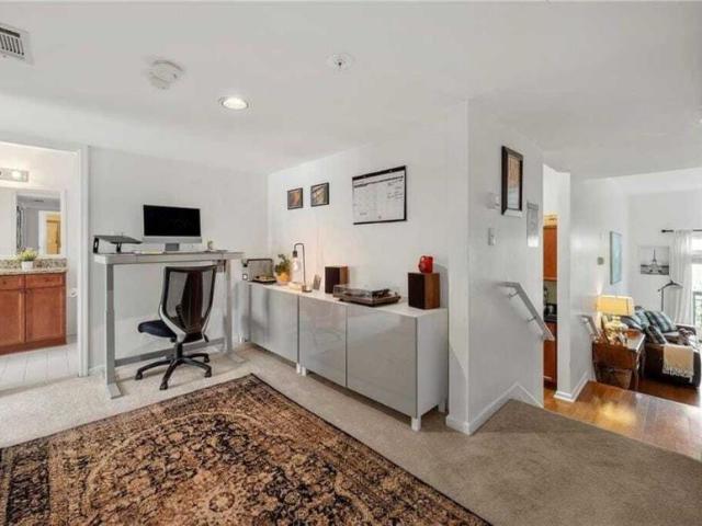 2 bedroom, GA GA 102435619