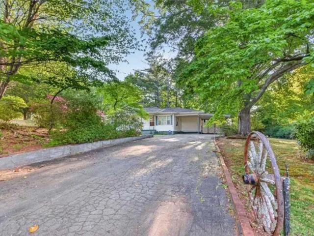 2 bedroom, GA GA 102435693
