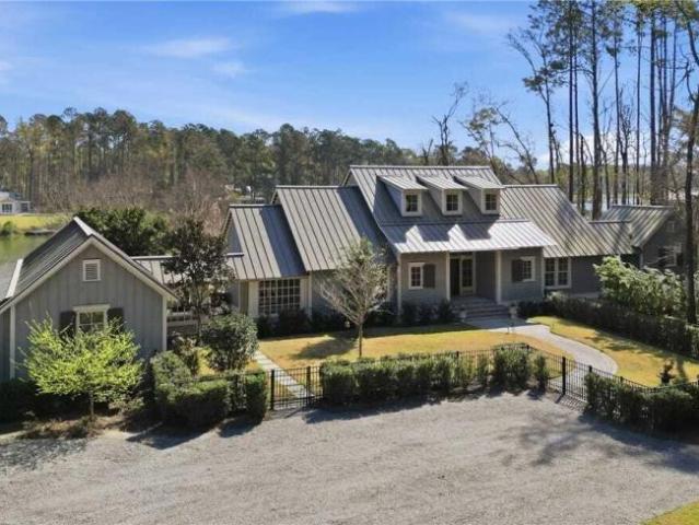 2 bedroom, GA GA 102520831