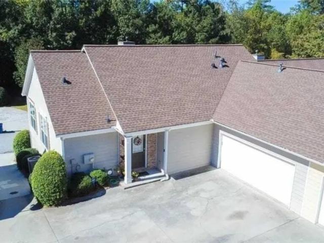 2 bedroom, GA GA 102551868