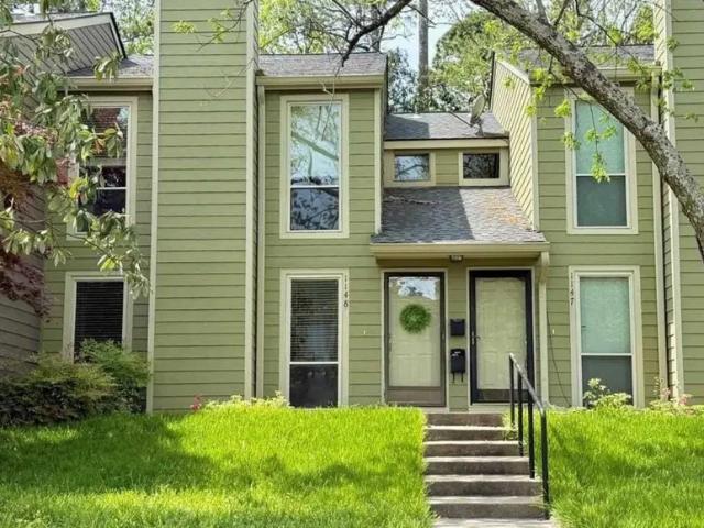 2 bedroom, GA GA 102701112