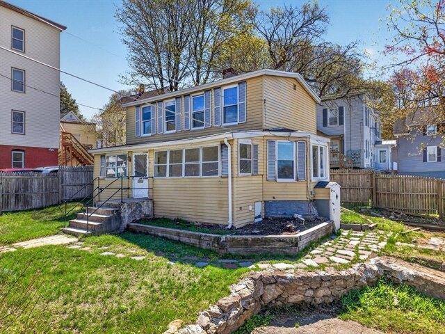 2 bedroom, Gardner MA 01440 104351318