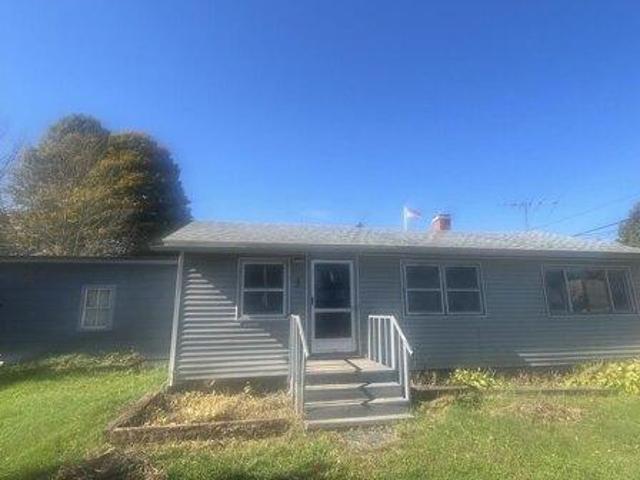 2 bedroom, Garland ME 04939 104480571