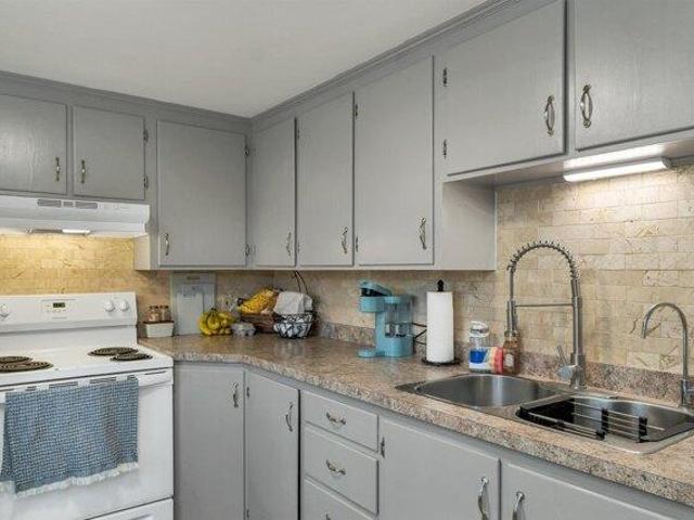 2 bedroom, Gilford NH 03249 102822678