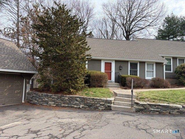 2 bedroom, Glastonbury CT 06073 LS102279984