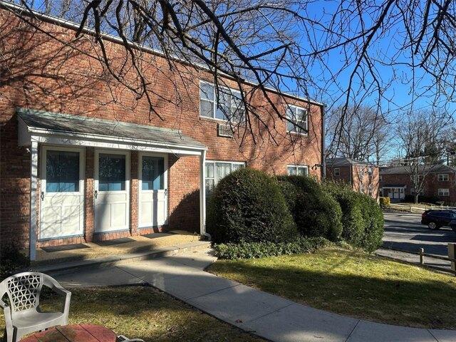 2 bedroom, Glen Cove NY 11542 88592607