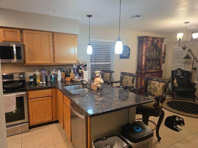 2 bedroom, Glendale AZ 97420441