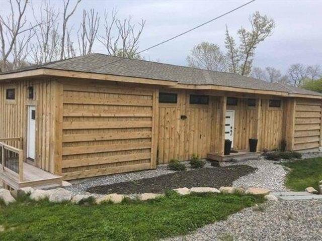 2 bedroom, Gloucester MA 01930 103036280