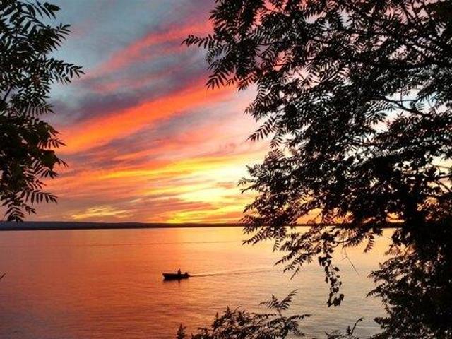 2 bedroom, Grand Isle VT 05458 105176065