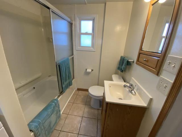 2 bedroom, Grand Rapids MI 49504 LS63237079