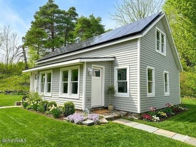 2 bedroom, Great Barrington MA 01230 104831640