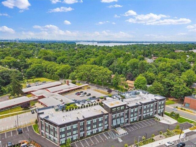 2 bedroom, Great Neck NY 11021 101781501