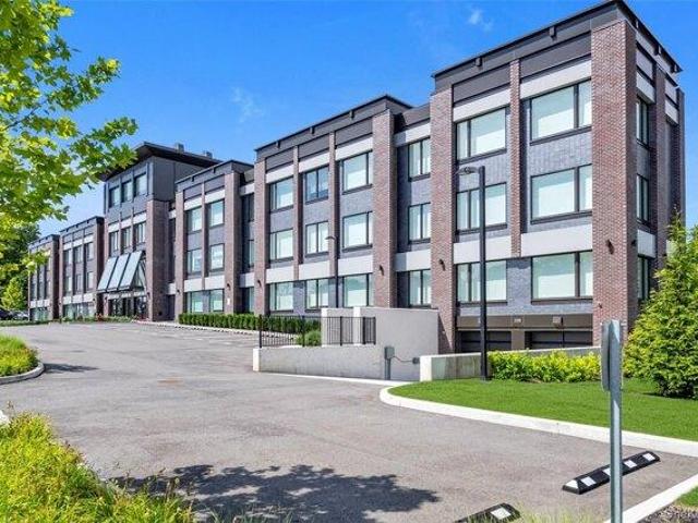 2 bedroom, Great Neck NY 11021 LS101782743