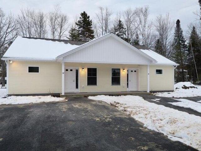 2 bedroom, Greenville ME 04441 LS103034012